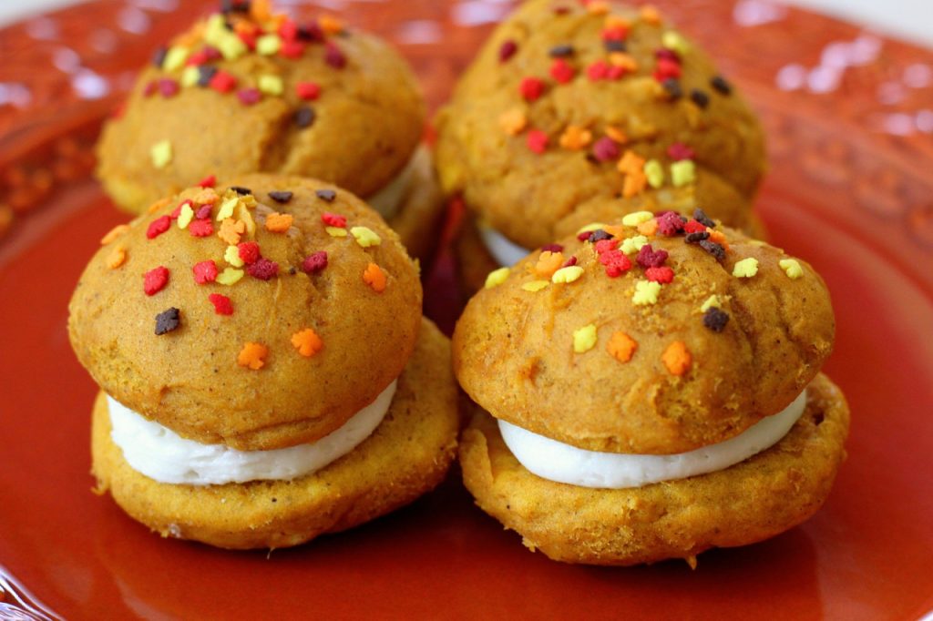 Pumpkin Gobs ( Whoopee pies)